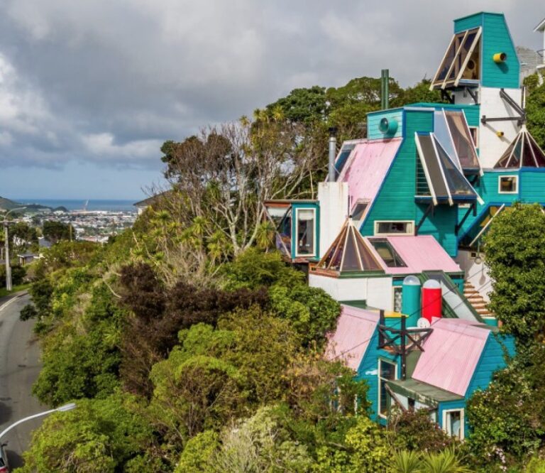 Britten House : une maison unique conçue pour Sir Desmond Britten